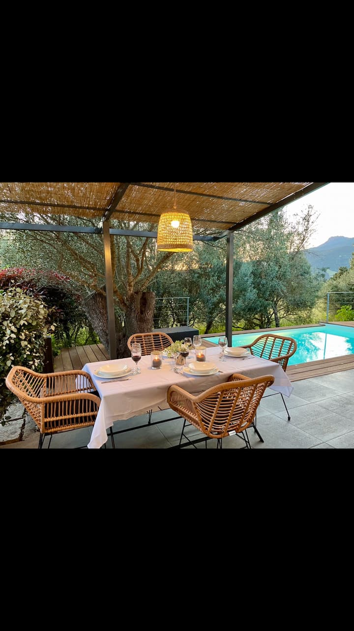 Villa , Prestation Para Hôtelière Piscine Chauffée - Figari