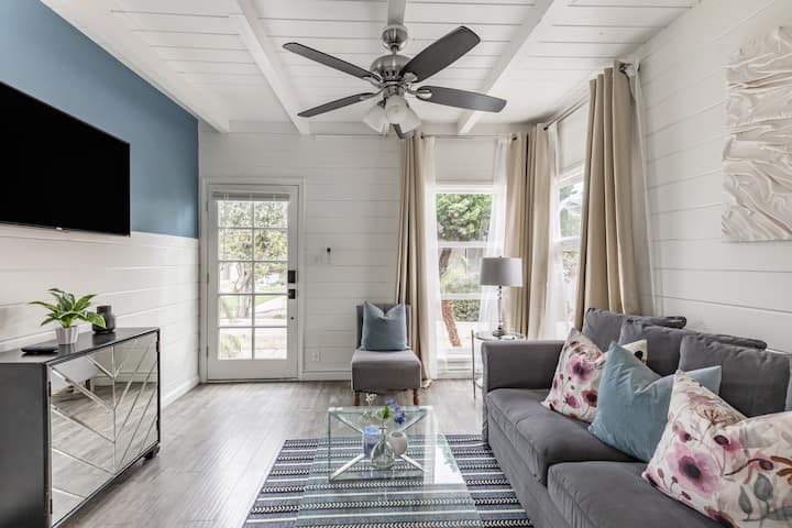 Bay Cottage, 0.1mi To Beach, 5.5mi To Airport - San Diego, CA