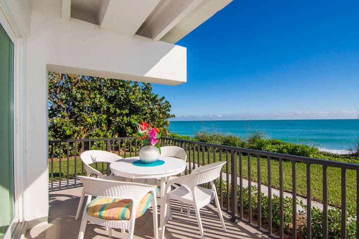 Direct Beach Front "Million Dollar View"y I - Vero Beach, FL