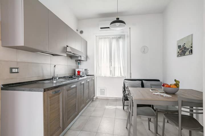 Appartamento Moderno Sanfelice Art - Rom