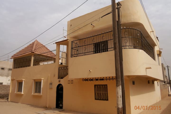 Agréable Appartement Meublé, Propre Et Au Calme - Dakar