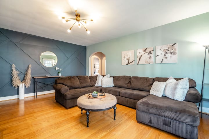 Derby City Charm & Tranquility - Louisville, KY