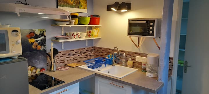 Studio B2 De 24 M²  Centre Ville- Velos Wifi - Rochefort, France