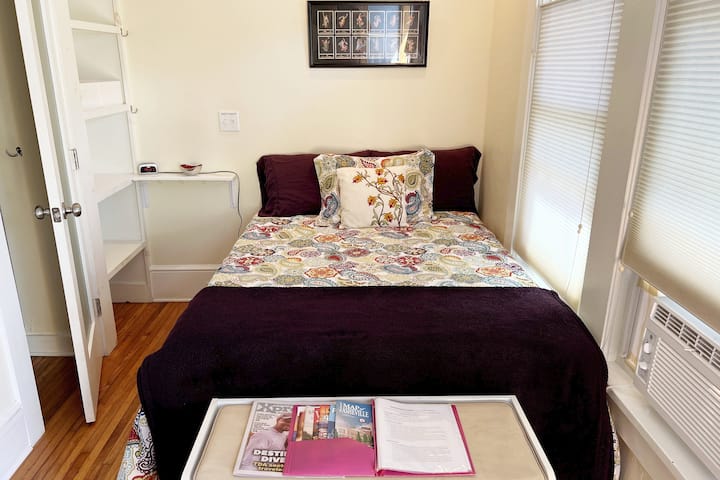 Pocket Studio Apt • Walk To Downtown • Creekside - Asheville, NC