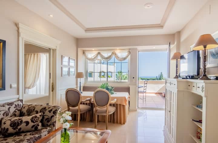 2 Bedroom Suite Superior Sea Views - Marbella