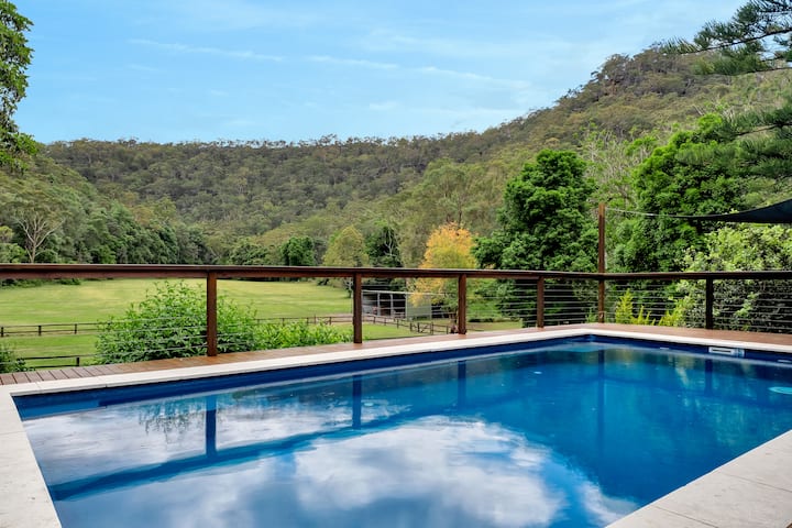 Breakfast Creek House & Cottage - A Private Valley - Central Coast