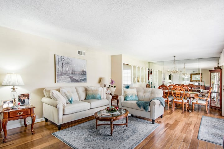 Cozy Home - All Inclusive $1350/month - Anaheim, CA