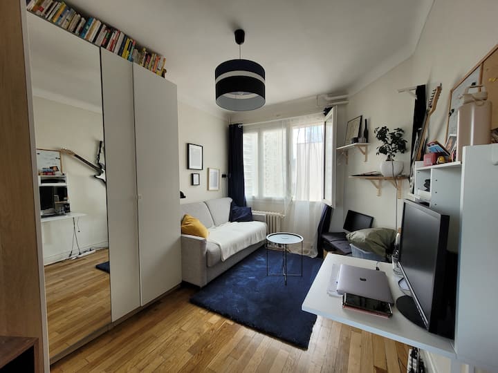 Cute Studio Apartment Close To Metro - Levallois-Perret