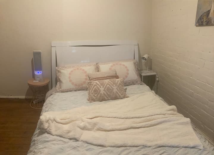 “2 Stanton Cottage “Central & Pet Friendly - Albury