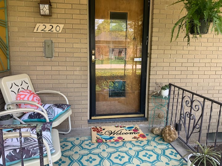 Historic East Wayne Street, Mid Century Home - South Bend, IN