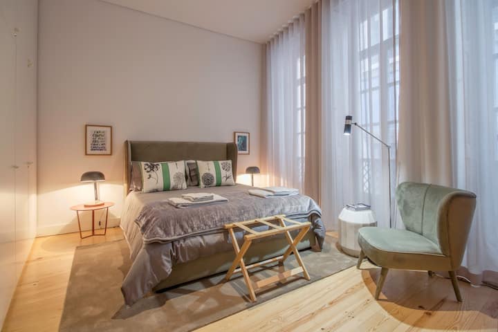 Relaxing Apartment In The Historic Center, Porto - Porto