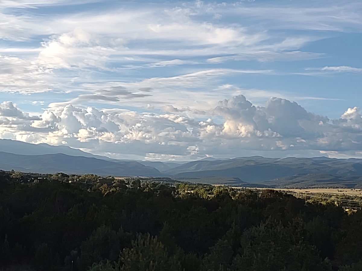 Baja Road Retreat (30 mi. east of Santa Fe). - Houses for Rent in Rowe ...