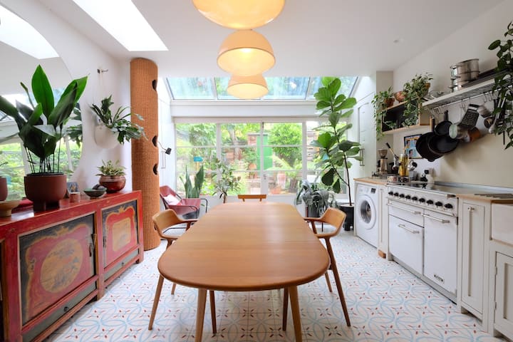 Light, Tranquil Dbl Room In Arty Blackheath Home - Woolwich