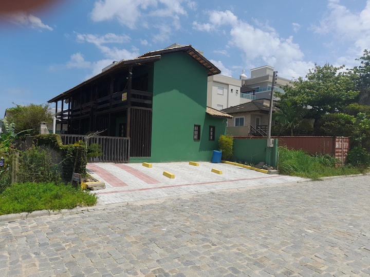 Vila Canto Grande 02 - Praia 50mts - Bombinhas