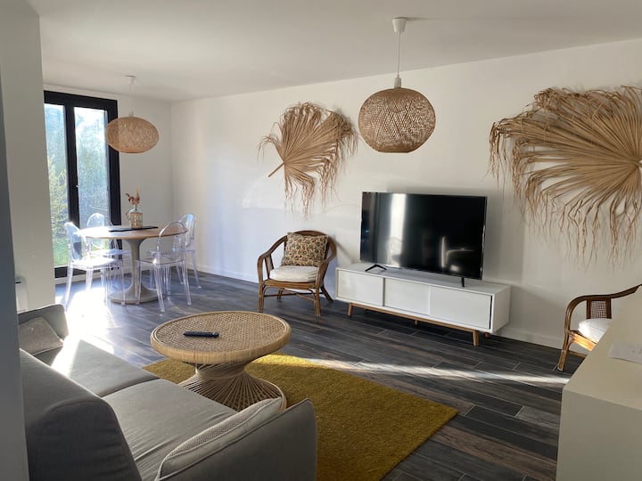 Tout Confort Centre De Saint Florent Avec Jardin - Saint-Florent