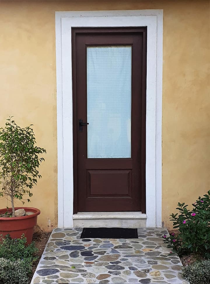 Private Room / Studio - Port of Spain