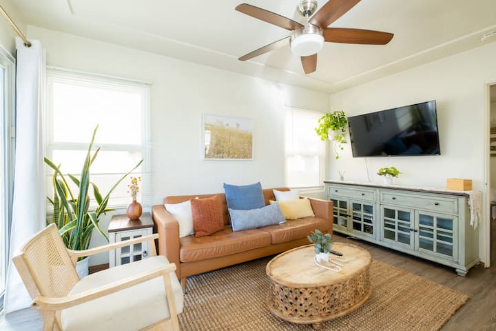 Boho Chic Cottage, Walk To Cafes, Outdoor Lounge - San Diego
