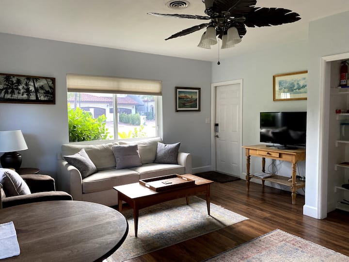 Quicksilver Beach Bungalow - Highland Beach, FL