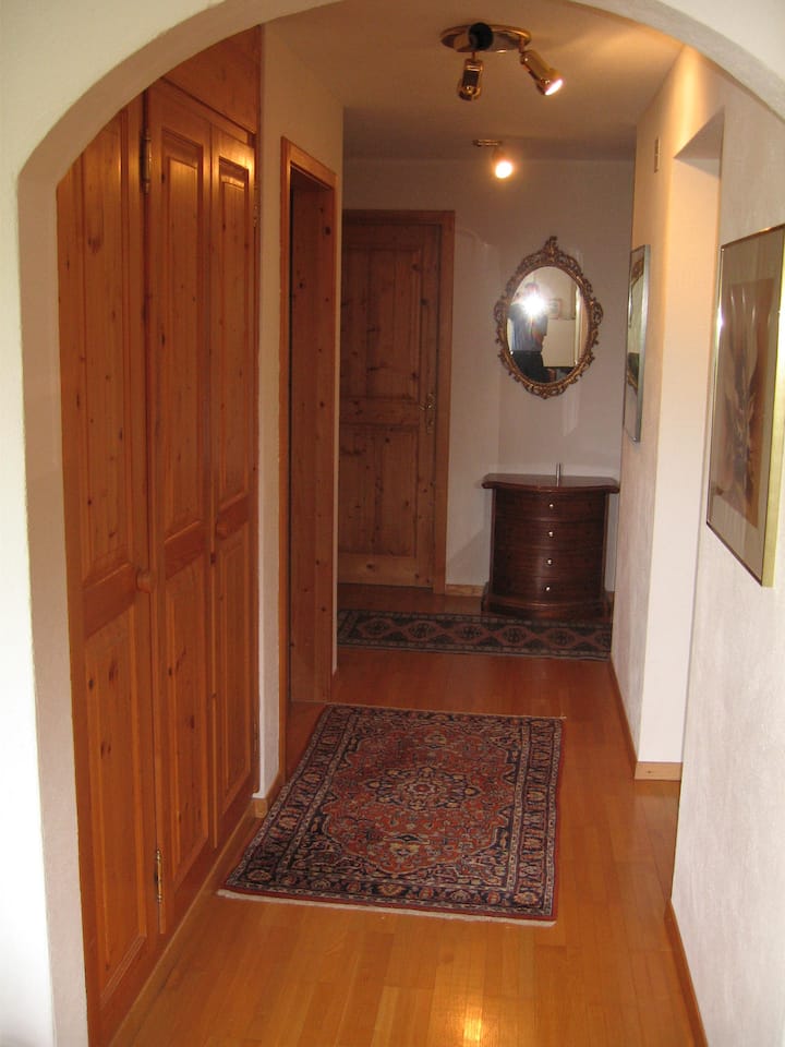 Gemütliche Schöne Wohnung - Falera