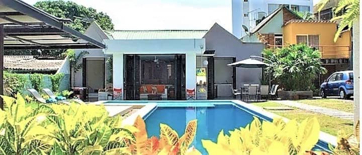 Casa Quinta Exceptional En Pleno Centro De Villeta -