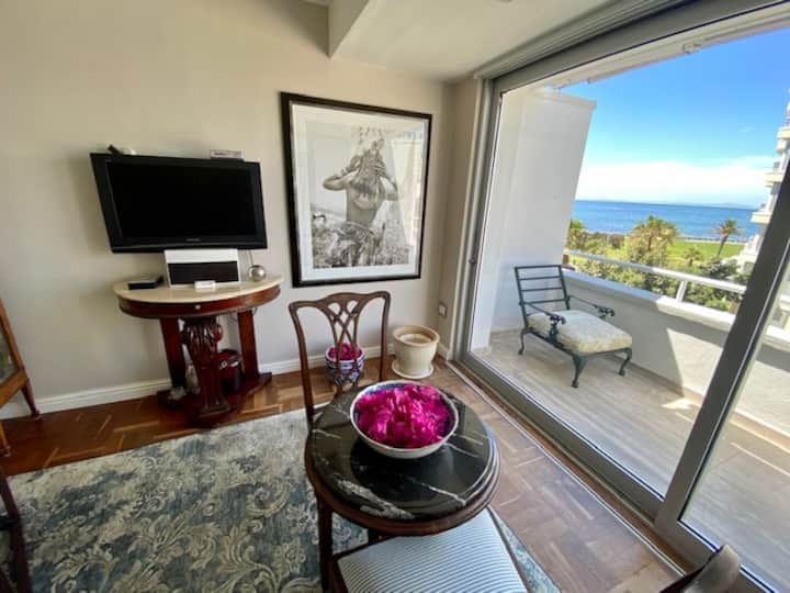 Cosy, Seaside Romantic Nest - Le Cap