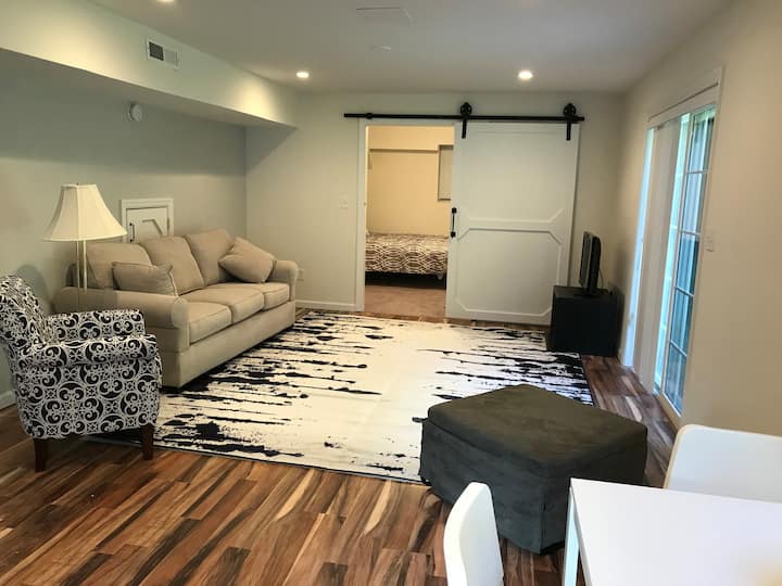 Stamford Guest Suite - This Is A No Smoking Unit - New Canaan, CT