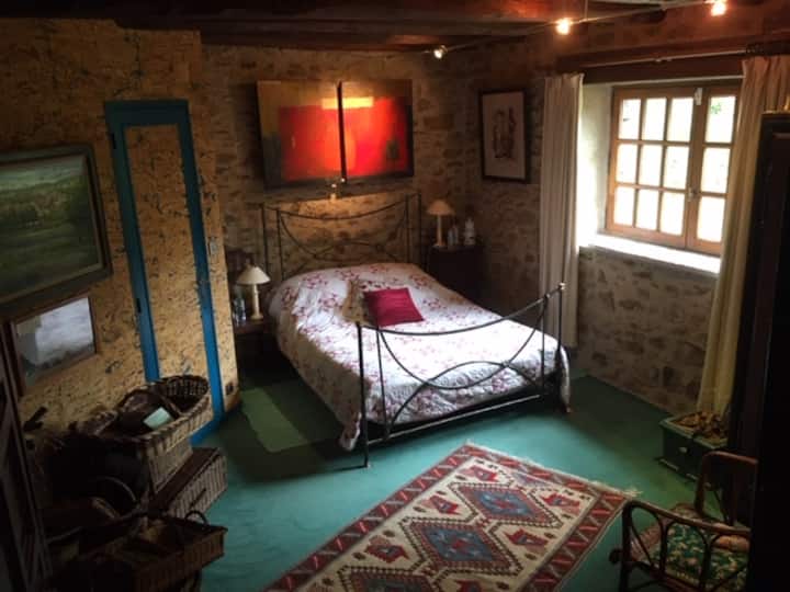 Ferme & Ecuries Du Vieux Chateau - Fontenay-Trésigny