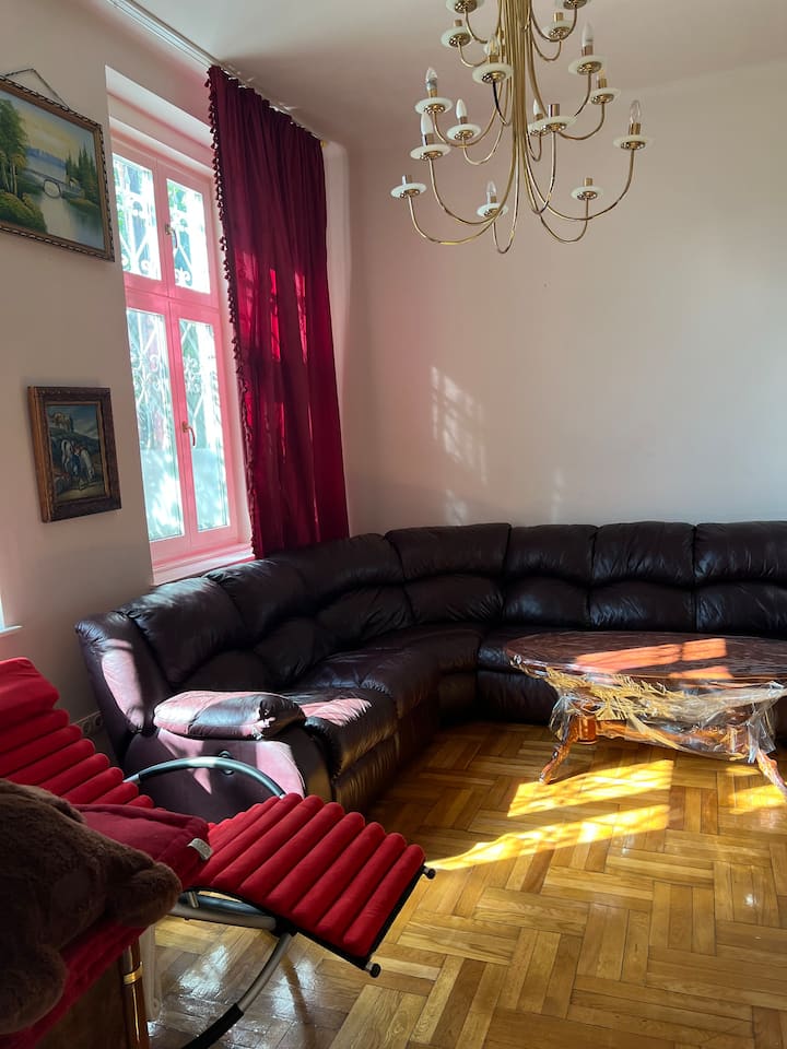 Дом в центре Будапешта . Р- Place For Free. - Ungarn