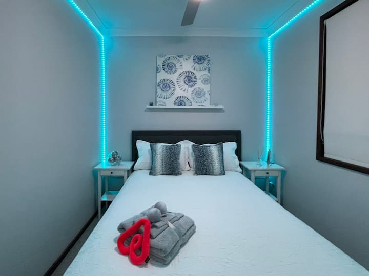 Cosy Room In Lake Macquarie Home - Morisset
