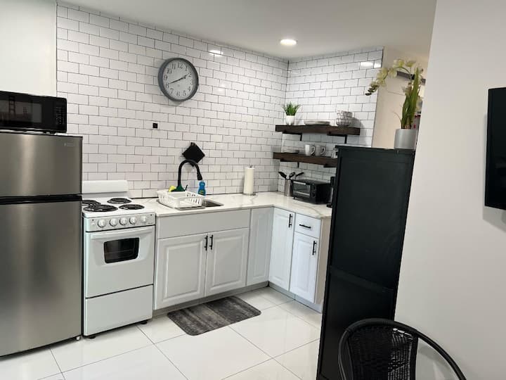 Downtown Delray Apartment (#5) - Boynton Beach, FL
