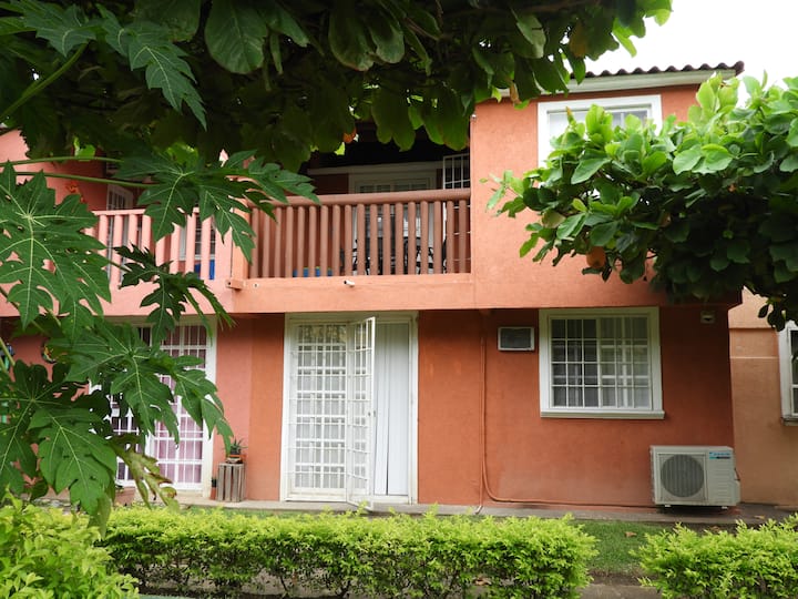 Nice House In Ixtapa. Vacations / Weekend Getaways - Ixtapa Zihuatanejo