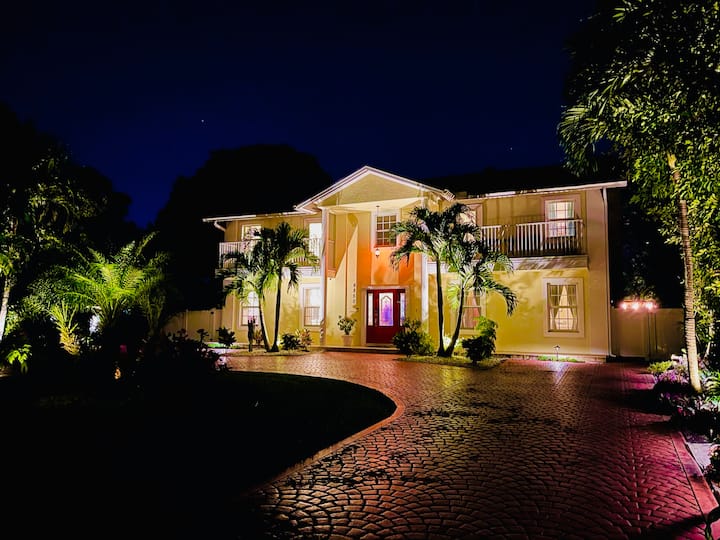 Lakefront, Sleep 14, Golf, Dinos, Pool, 6 Bd, 4 Ba - Boynton Beach, FL