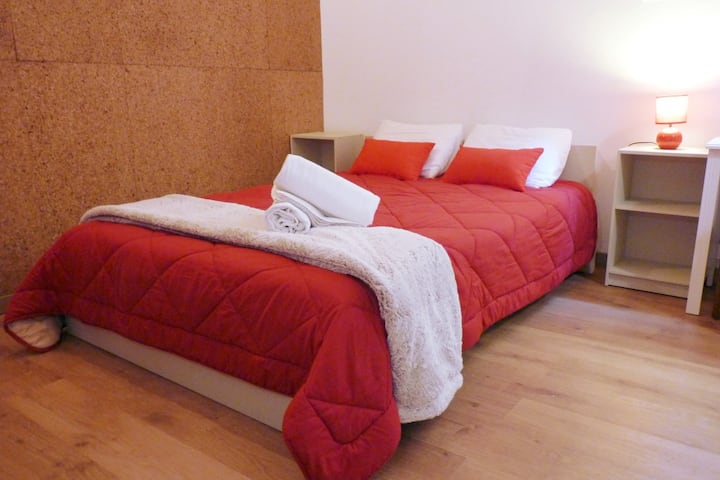 Private Wc | Red Room | Hostel | Centre Aveiro - Aveiro