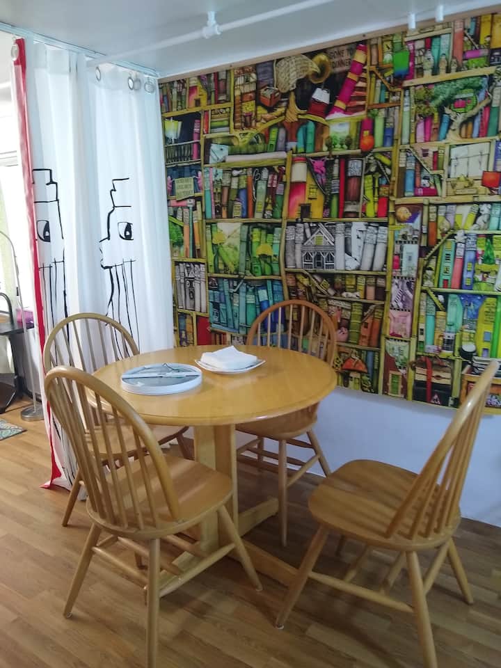 Brookline Home With A Garden - Brighton - Boston