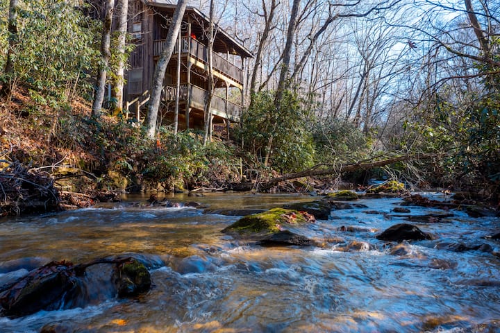 3br Nantahala Forest Cabin On Rushing Trout Stream - Dillard, GA