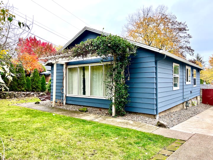 Cozy One Level 3br · Near Portland Prime Location - Beaverton, OR