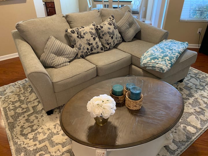 Private Furnished Condo With Garage - Highlands Ranch, CO