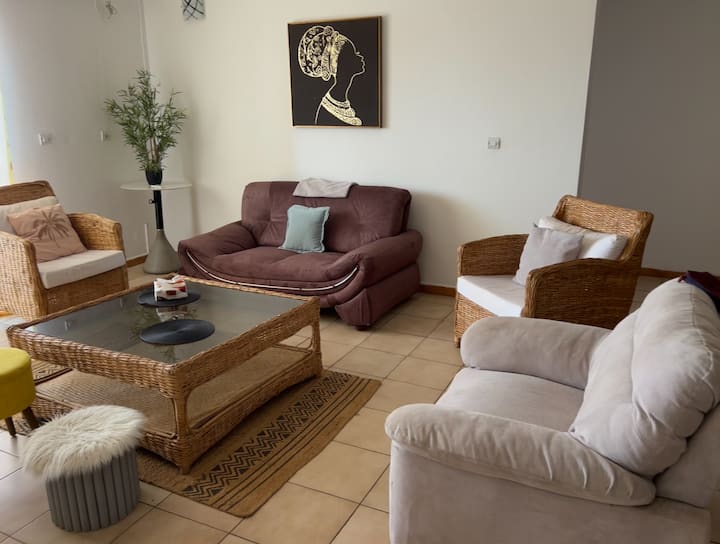 Appartement Deux Chambres - Conakry