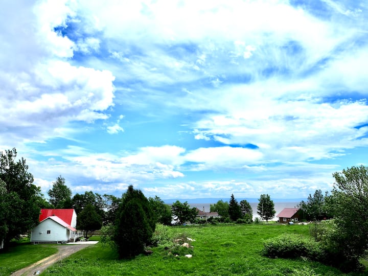 2km Du Massif De Charlevoix Face Au St-laurent #11 - Baie-Saint-Paul