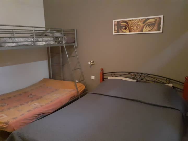 Maison D'hôte La Re'belle Chambre Sol Air à Céret - 쎄헤