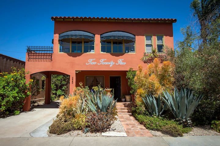 Belmont Shore Sweet Retreat 2 Bedroom Apartment - Long Beach, CA