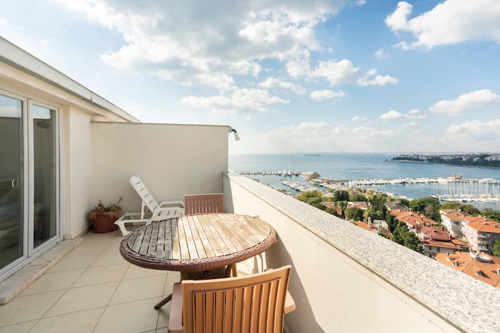 Cosy House With An Amazing Sea View Terrace - Estambul