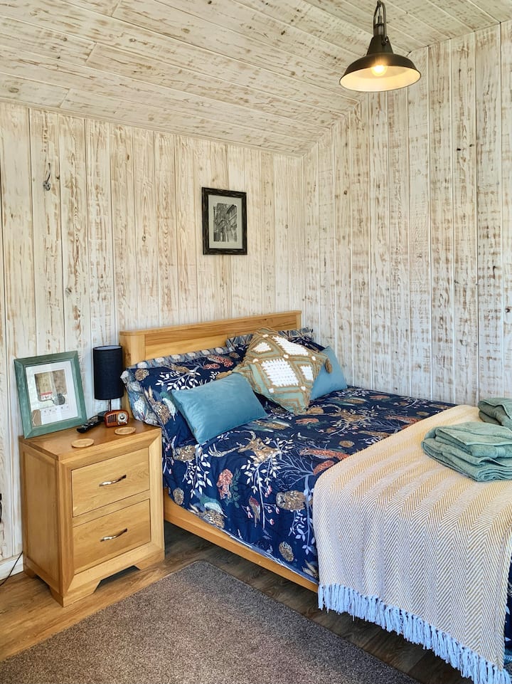 Couples Cabin In The Forest Of Dean - Ross-on-Wye