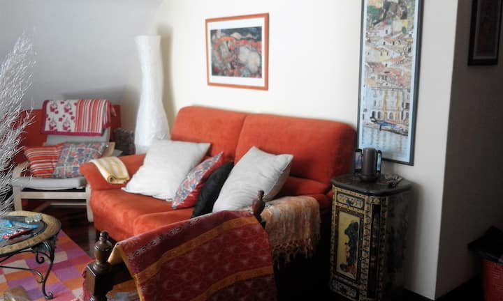 Habitaciónturquesa En Dúplex Tranquilo Y Acogedor - Lugo, España