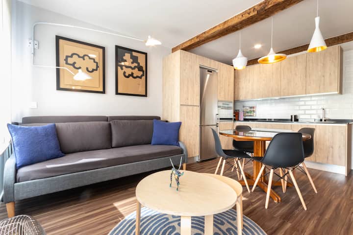 Near Guggenheim |Walk Everywhere |Elevator |2 Br | - Bilbao