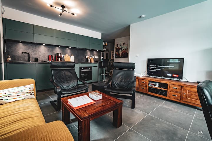 T4 Centre - Ville, 2 Sdb, Parking, Familial - Cordon