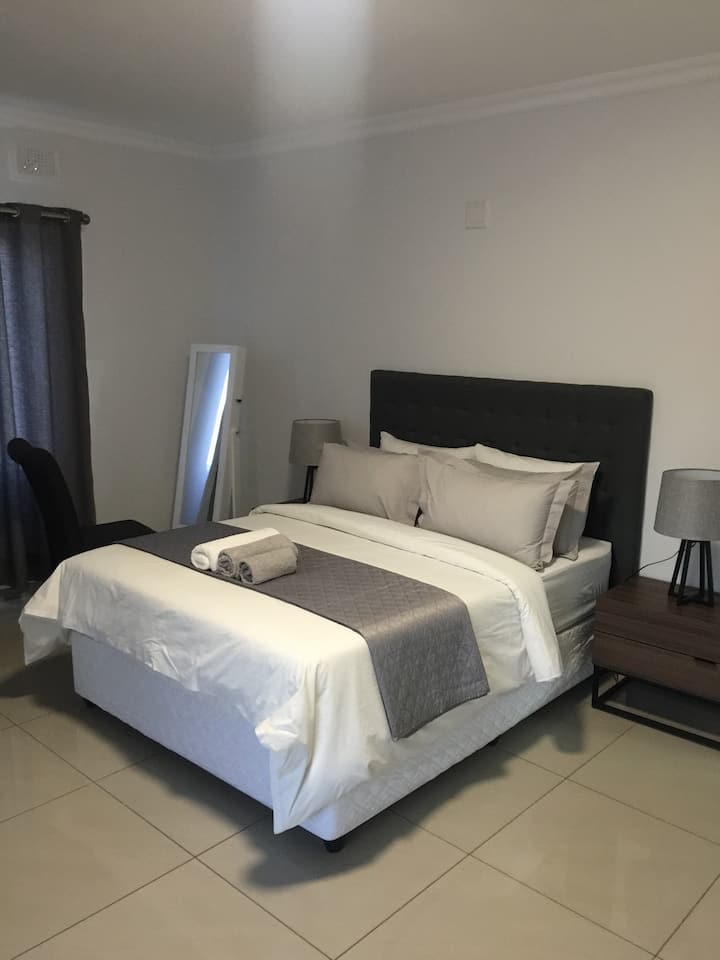 Ul Guest House - Amanzimtoti