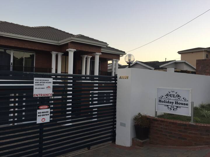 Ul Guest House - Amanzimtoti