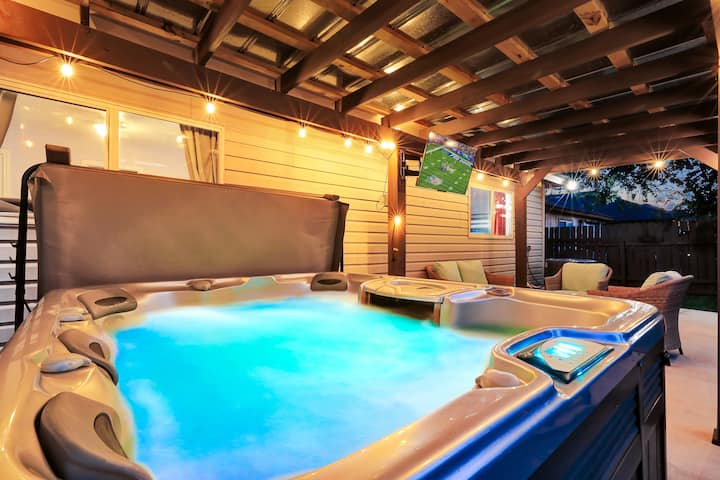 8 Mi Lackland Afb Bmt Hottub Game Room Bocce Ball - San Antonio, TX