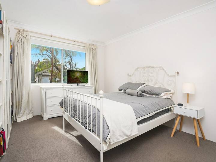 Sunny 3 Bed Unit Close To Manly - Manly